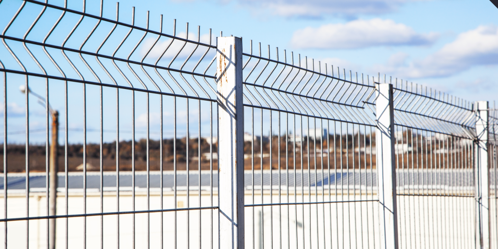 Exploring PVC Coated Fences | Duke’s Wire Mesh Supply Services Ltd